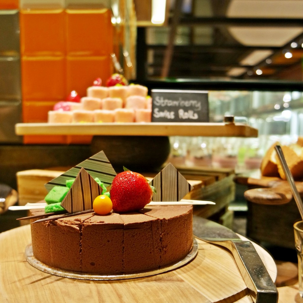 Eat Through The Week Buffet @ J65 Hotel Jen Tanglin Singapore | TheZongHan